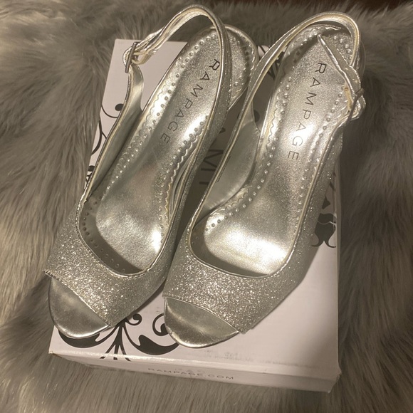 Rampage | Shoes | Rampage Silver Glitter Sz 7 Open Toe Sling Back 3 ...